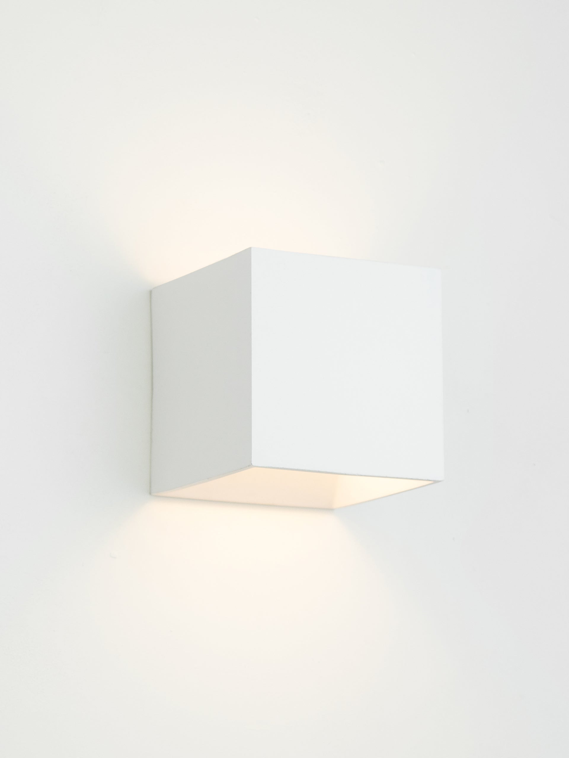 Plato Design | Minimal with attitude. Made in Italy